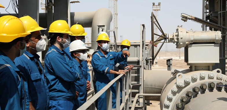 Pages - KOC inaugurates the gas flow lines from KIPIC's facilities